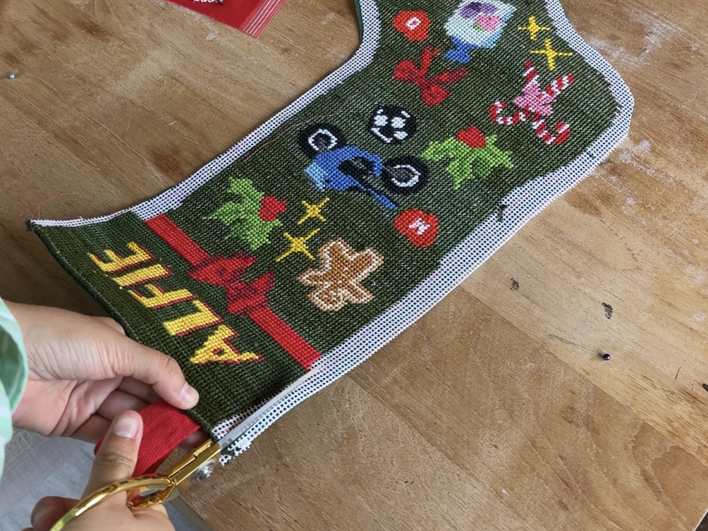 How I Made a Custom Needlepoint Christmas Stocking in 30 Days (Beginner ...
